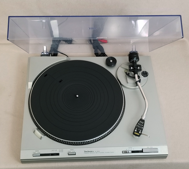 Vintage Turntables | Record Player | Phonograph | DJ Turntables